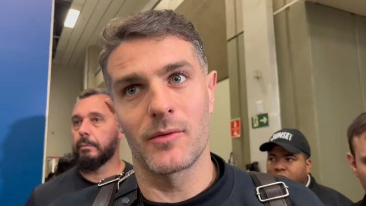 Pablo Vegetti chega ao Rio de Janeiro para assinar com o Vasco ... Pablo Vegetti chega ao Rio de Janeiro para assinar com o Vasco ...