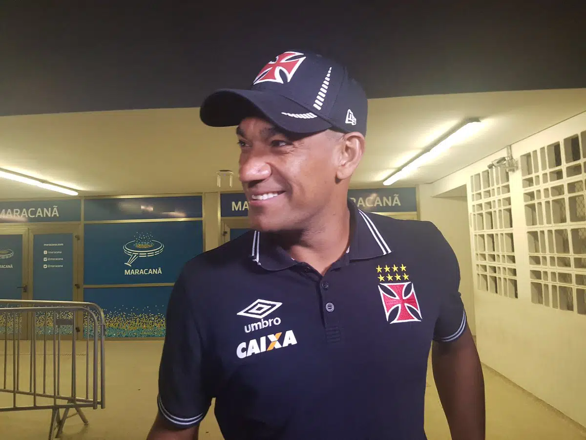 Antigo jogador do Vasco, Rodrigo fala sobre o marcante 7 de abril - MeuVasco