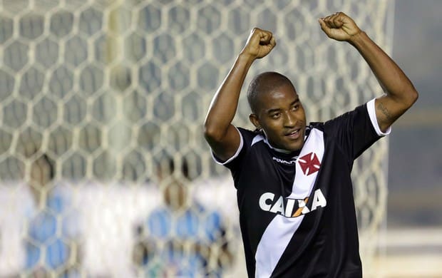 Rafael Silva recorda período de Edmilson no Vasco; assista ao vídeo - MeuVasco